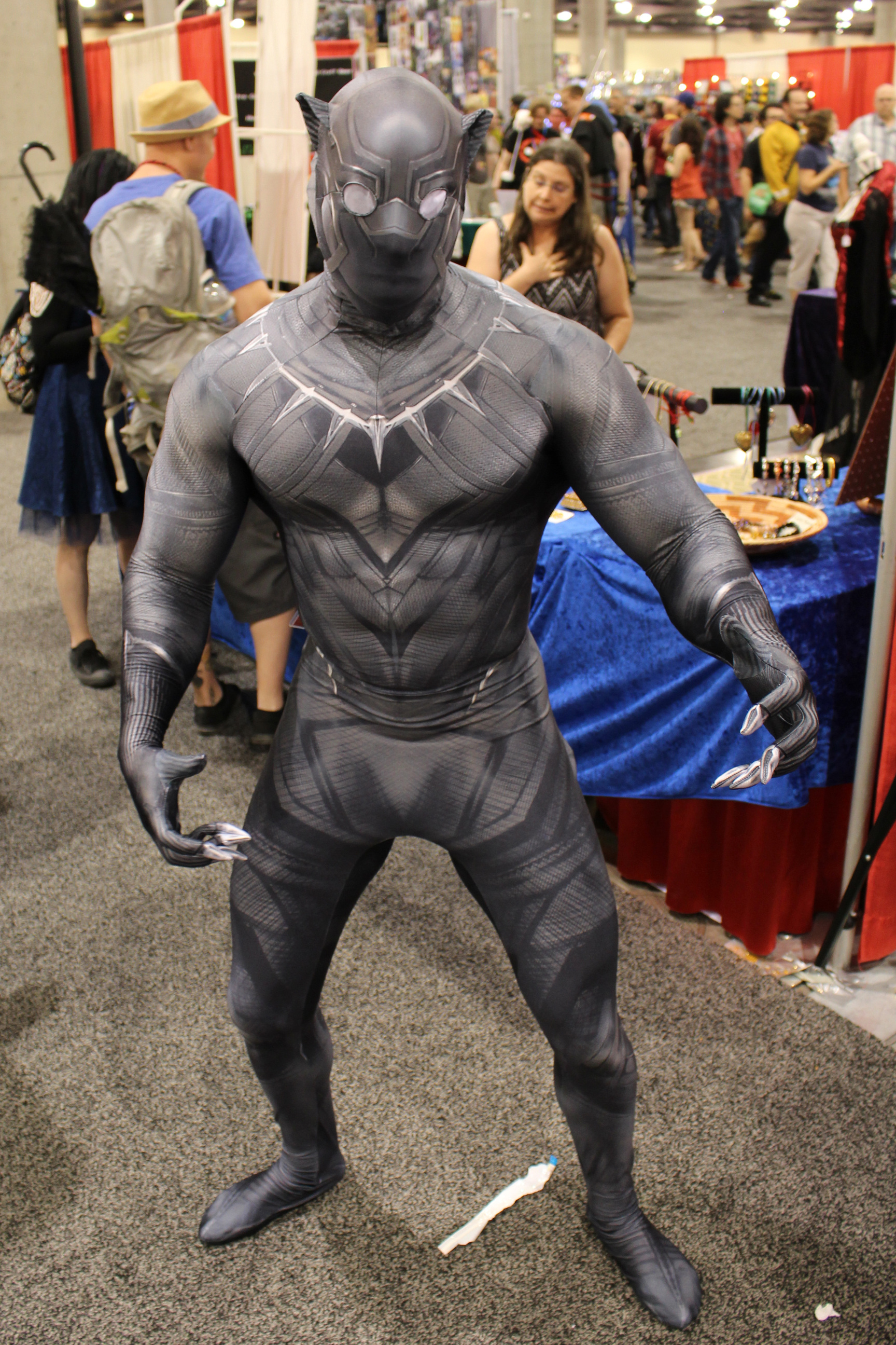 Phoenix Comic Con Cosplay Gallery – COMICSHEATINGUP